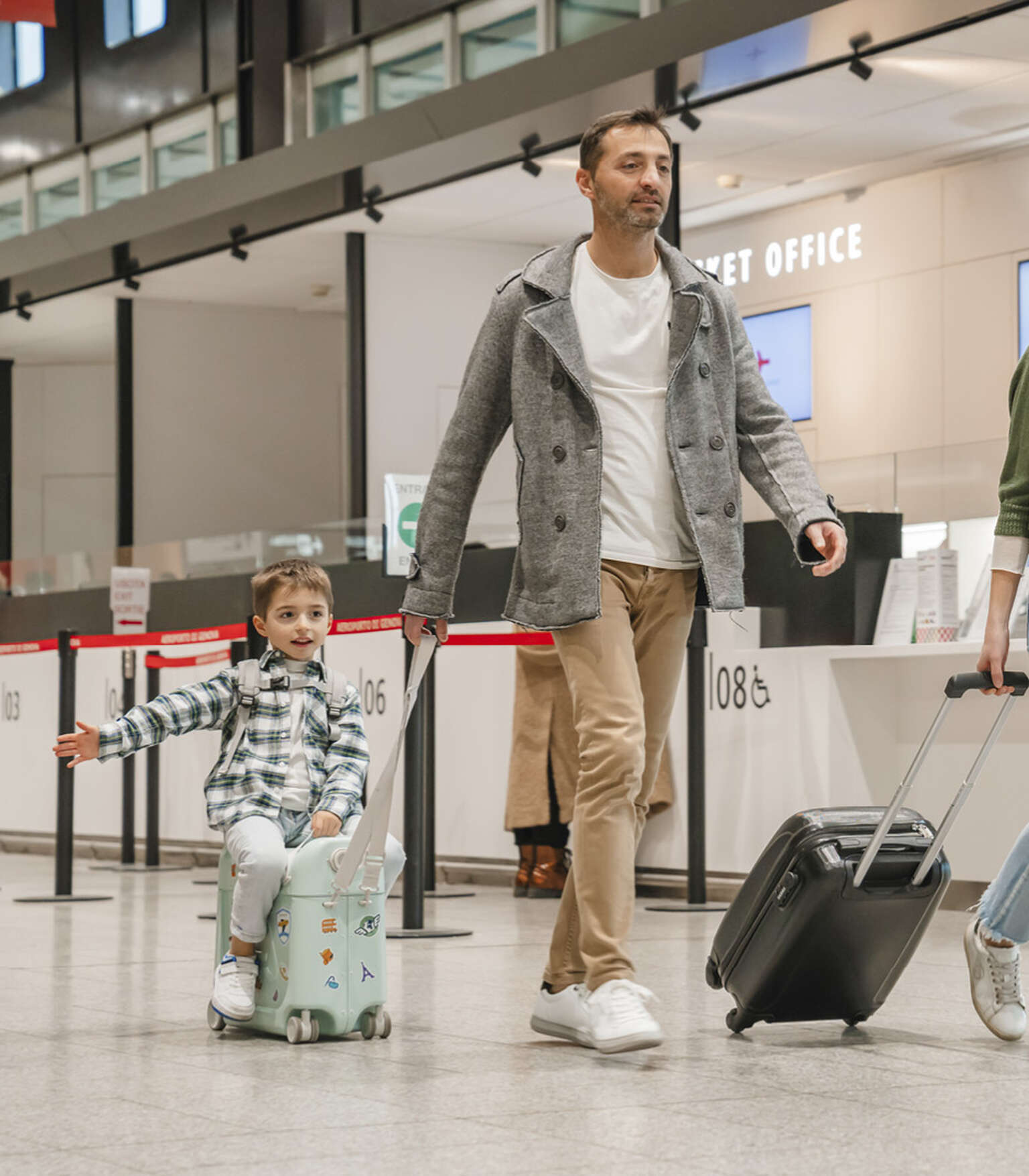 Ride-on Suitcase for Kids | Jetkids™ BedBox™ by Stokke®