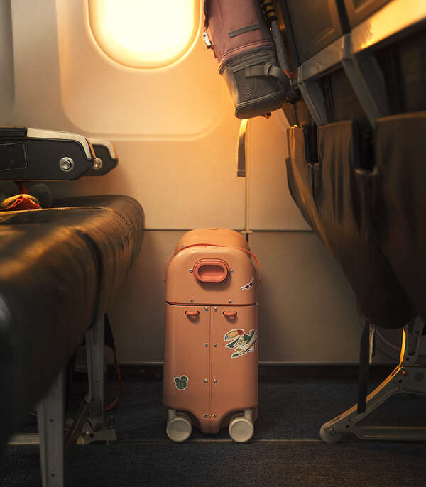 Ride-on Suitcase for Kids | Jetkids™ BedBox™ by Stokke® | Stokke ...