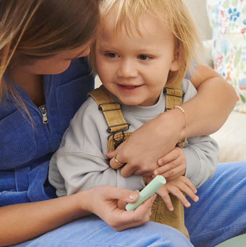 Table de jeu multifonction pour enfants | Stokke® MuTable™